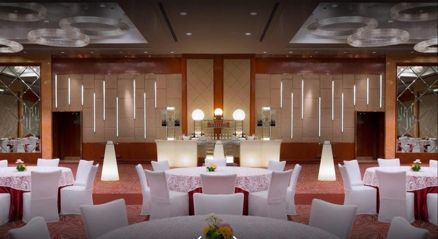 Sheraton Grand Bangalore Hotel At Brigade Gateway Rajajinagar ...