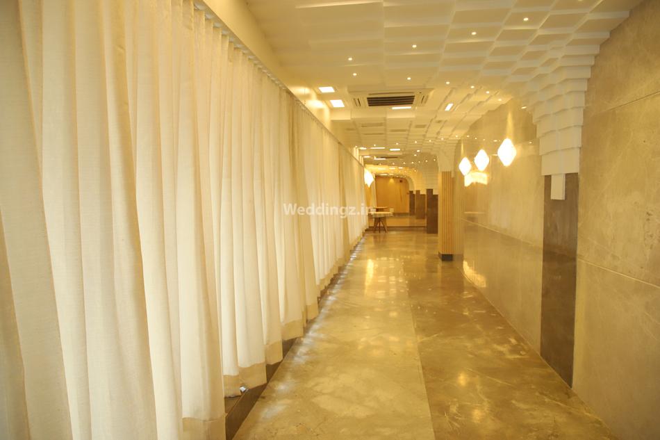 Ornate Restaurant And Banquet Tarsali, Baroda | Banquet Hall | WeddingZ.in