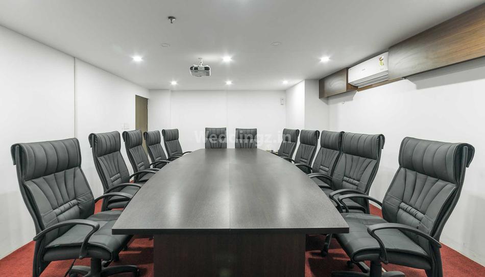 Laimar Suites Edappally, Kochi | Banquet Hall | Wedding Hotel | WeddingZ.in