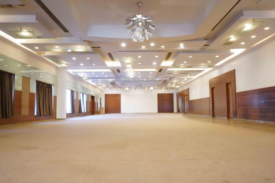 Seasons Hotel Kalavad Road, Rajkot | Banquet Hall | Wedding Lawn ...