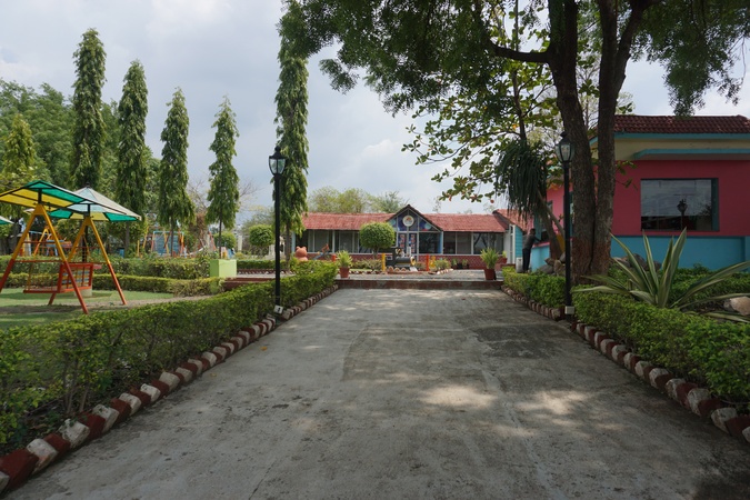 Fun and Food Resort Khandwa Road, Indore | Banquet Hall | Wedding Lawn ...