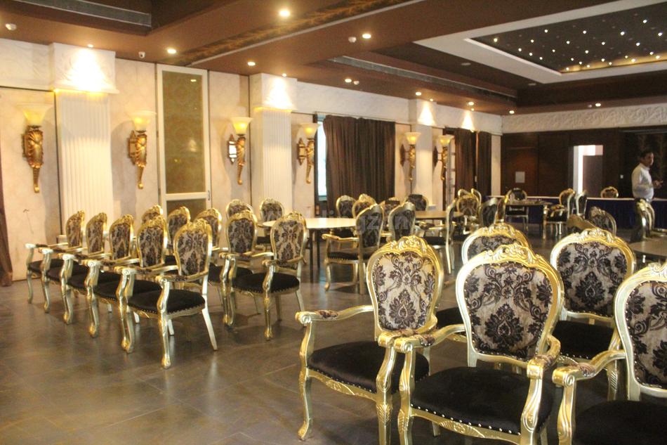 The Grand Neelam Hotel VIP Road, Raipur | Banquet Hall | Wedding Lawn ...