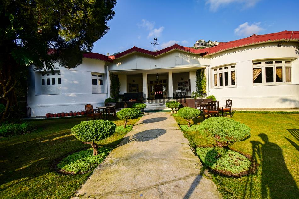 The Claridges Nabha Residence Mussoorie, Mussoorie | Wedding Lawn | 5 ...