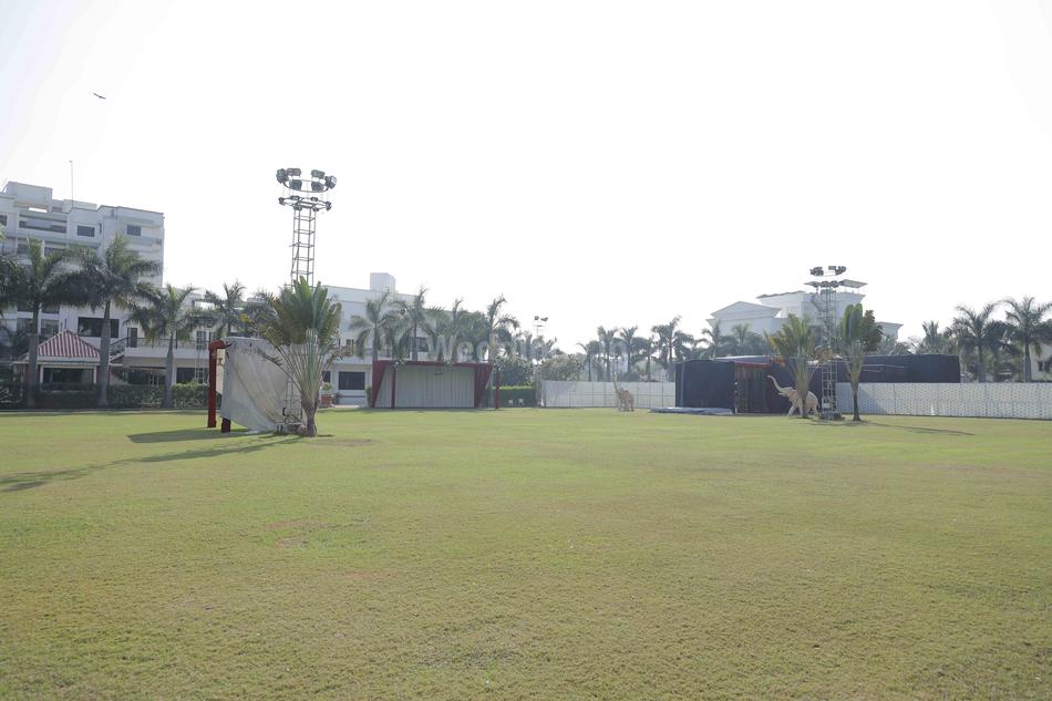 Shubham Party Plot Vasna Road, Baroda | Banquet Hall | Wedding Lawn ...