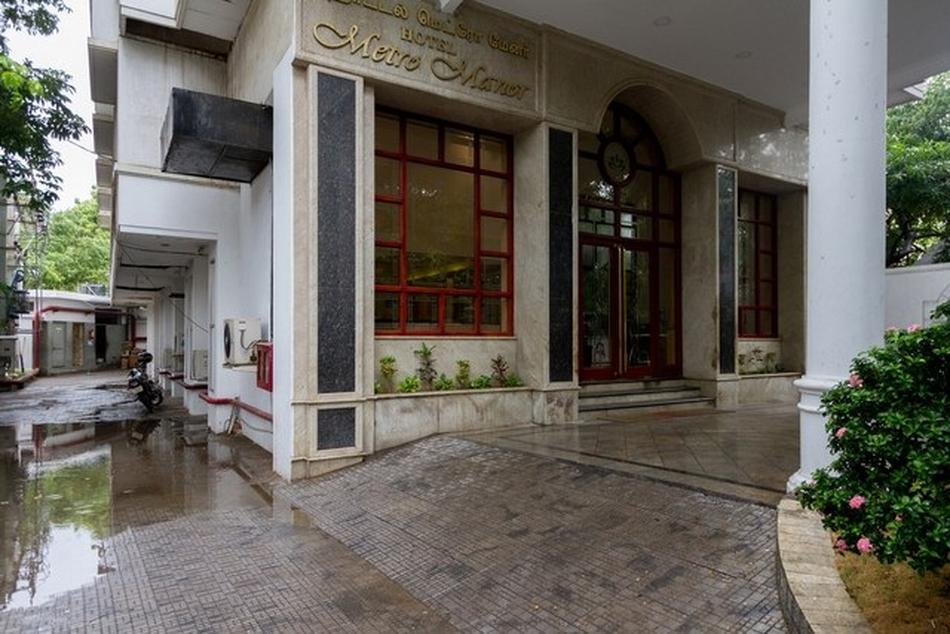 Hotel Metro Manor Choolai, Chennai | Banquet Hall | Wedding Hotel ...
