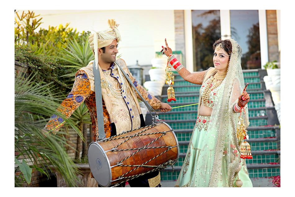 Bala G Studio, Wedding photographer in Connaught Place, Delhi | WeddingZ