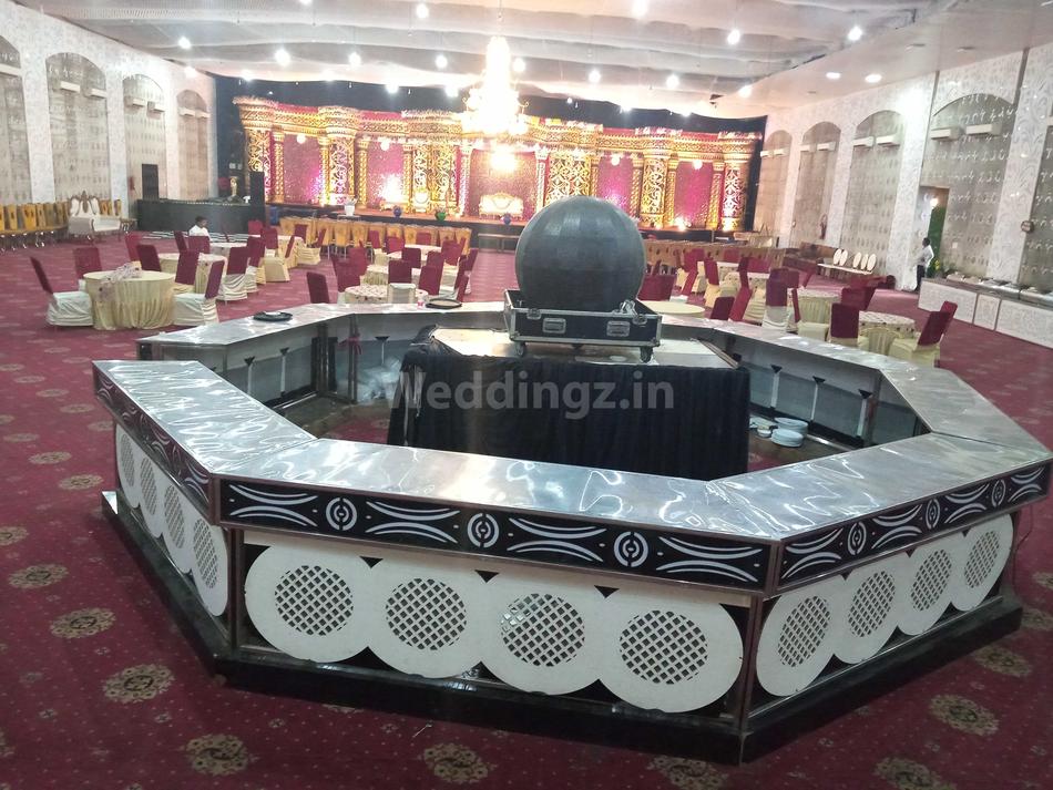 Hotel Woodcastle VIP Road, Raipur | Banquet Hall | Wedding Lawn ...