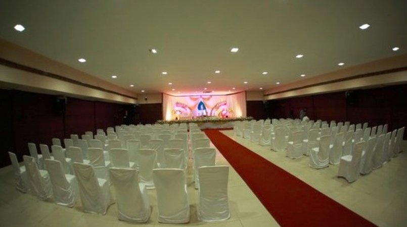 Shangrila Convention Centre Elamakkara, Kochi | Banquet Hall | WeddingZ.in