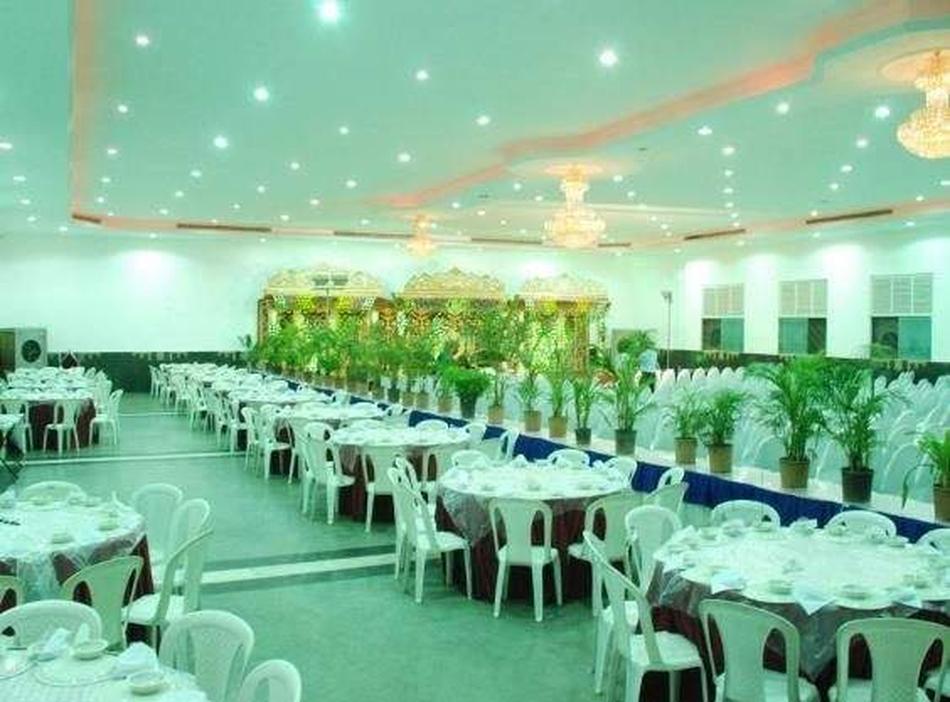 Eden Garden Function Palace King Koti Road, Hyderabad | Banquet Hall ...