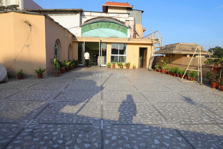 Hotel Arya Nayatoli, Ranchi | Banquet Hall | Wedding Hotel | WeddingZ.in