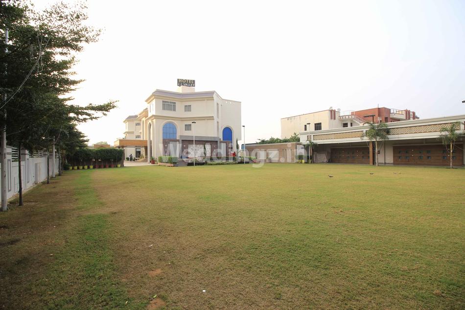 J J Valley Hotel Mansarovar, Jaipur | Banquet Hall | Wedding Lawn ...