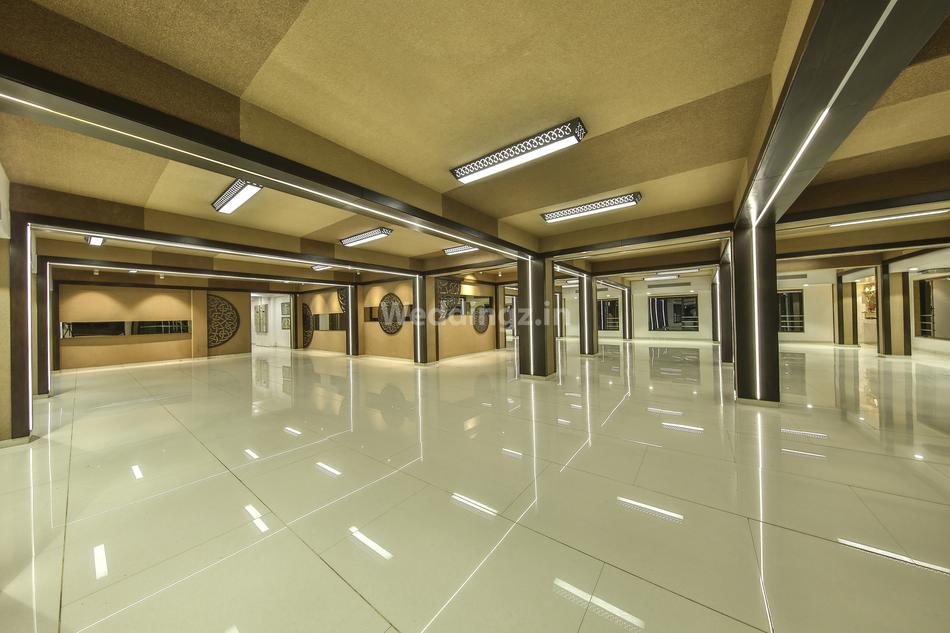 The Grand Gayatri Subhanpura, Baroda | Banquet Hall | WeddingZ.in