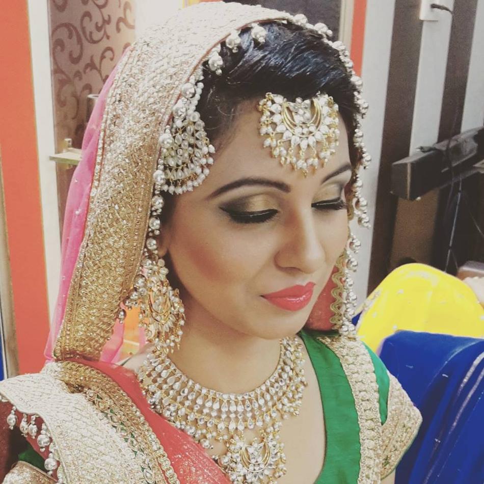Priti Singh Makeup Artist Bridal Makeup Artist In Sector 35