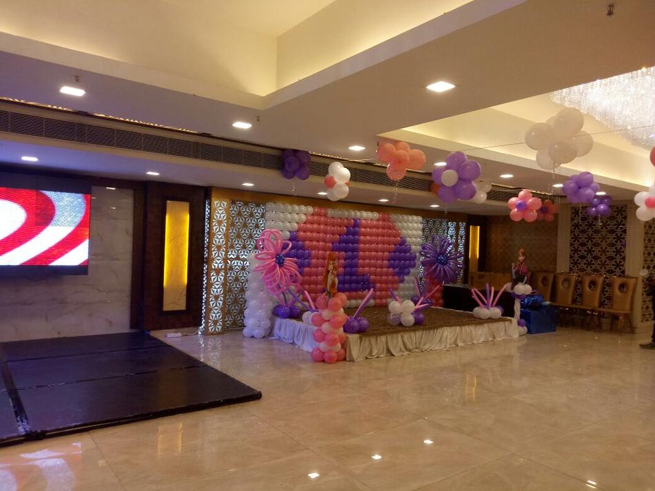 Invitee Banquet Kirti Nagar, Delhi | Banquet Hall | WeddingZ.in