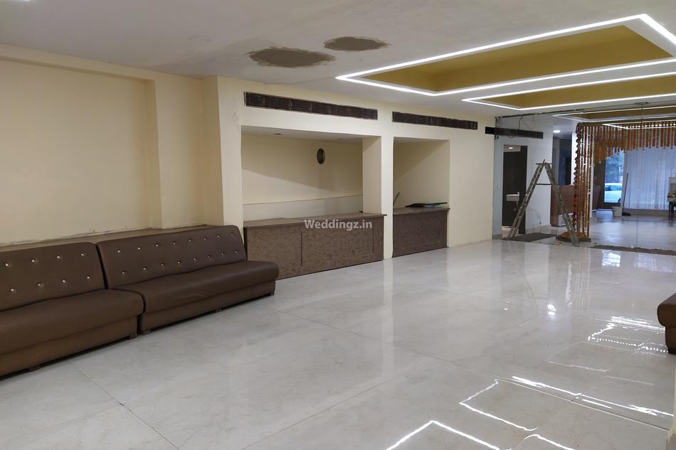 Hotel Rajvanshi Sector 8, Gurugram | Banquet Hall | WeddingZ.in