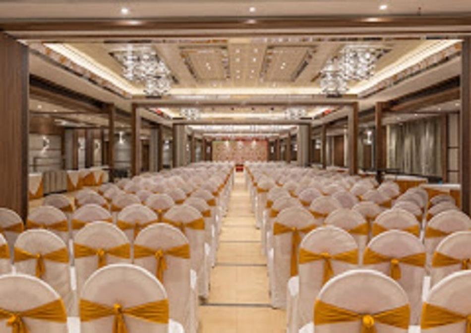 Chakra Banquets Andheri East, Mumbai | Banquet Hall | WeddingZ.in