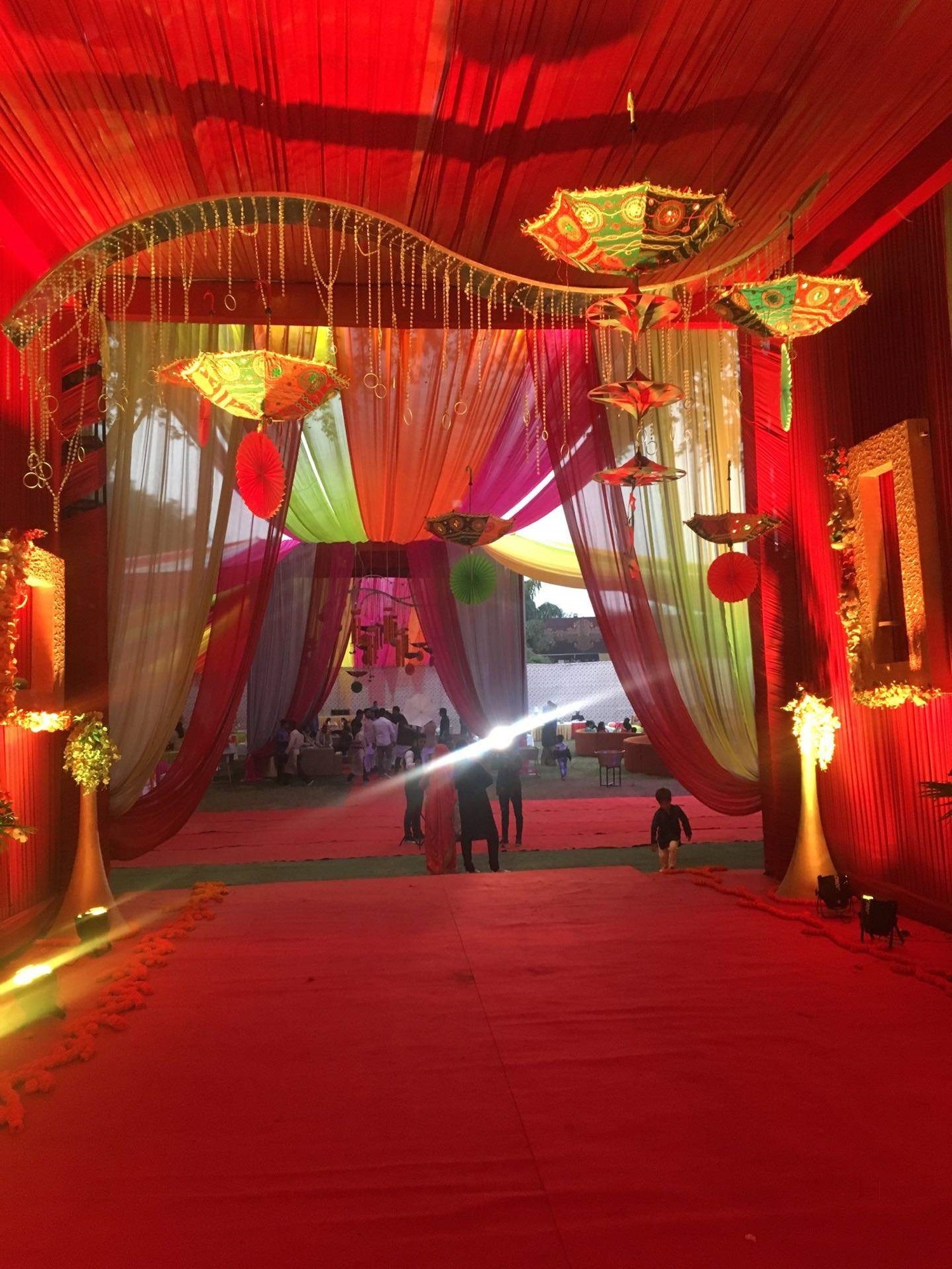 Taneja Farm Kapashera, Delhi | Wedding Lawn | WeddingZ.in