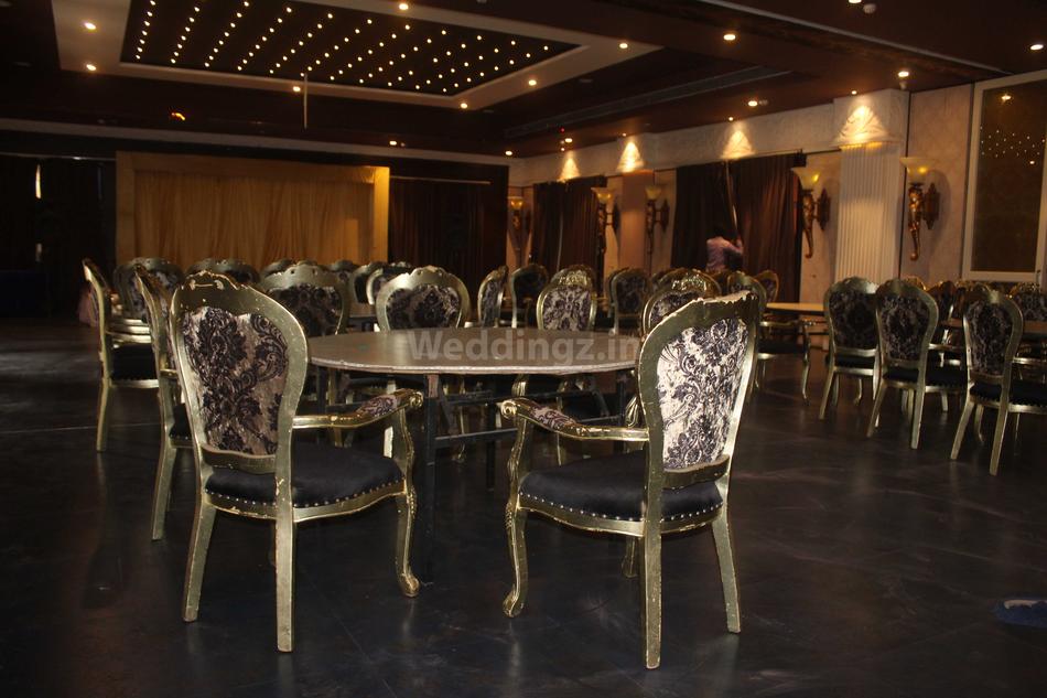 The Grand Neelam Hotel VIP Road, Raipur | Banquet Hall | Wedding Lawn ...