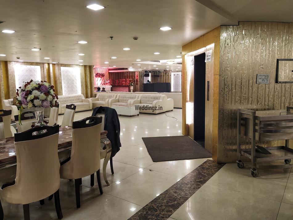 Janak Puri Club Janakpuri, Delhi | Banquet Hall | Wedding Lawn ...