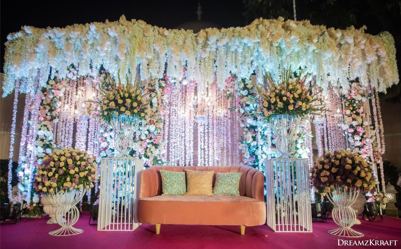 40 Wedding Reception Stage Decoration Ideas to Blow Your Mind Away ...