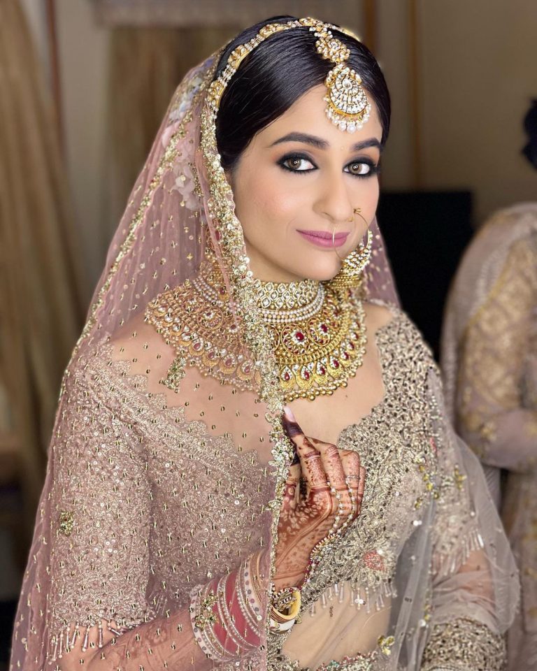 30 Bridal Gold Necklace Designs to Check Out Before Buying Your Wedding ...