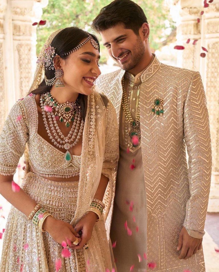 25+ Bride and Groom Dress Colour Combinations that You Cannot Go Wrong With! | Bridal and Groom ...