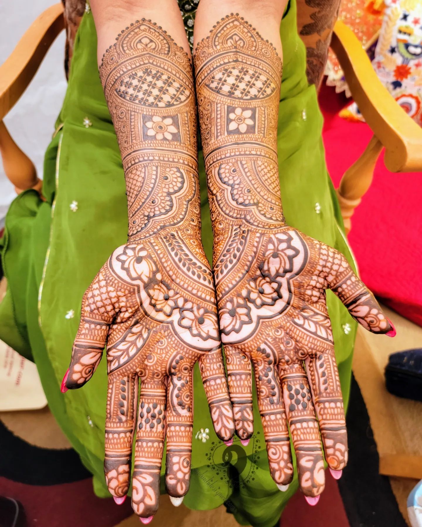 40+ Cool Mehndi Designs That Every 2024 Bride Must Check Out | Bridal ...
