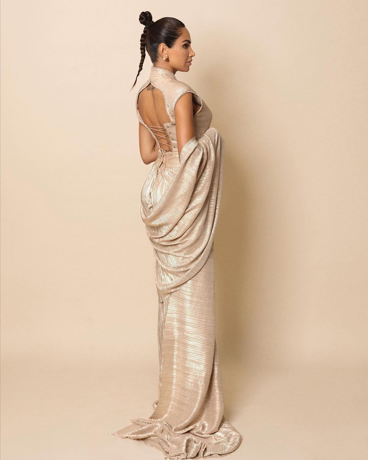40+ Blouse Back Neck Designs You Have to Check Out this Indian Wedding ...