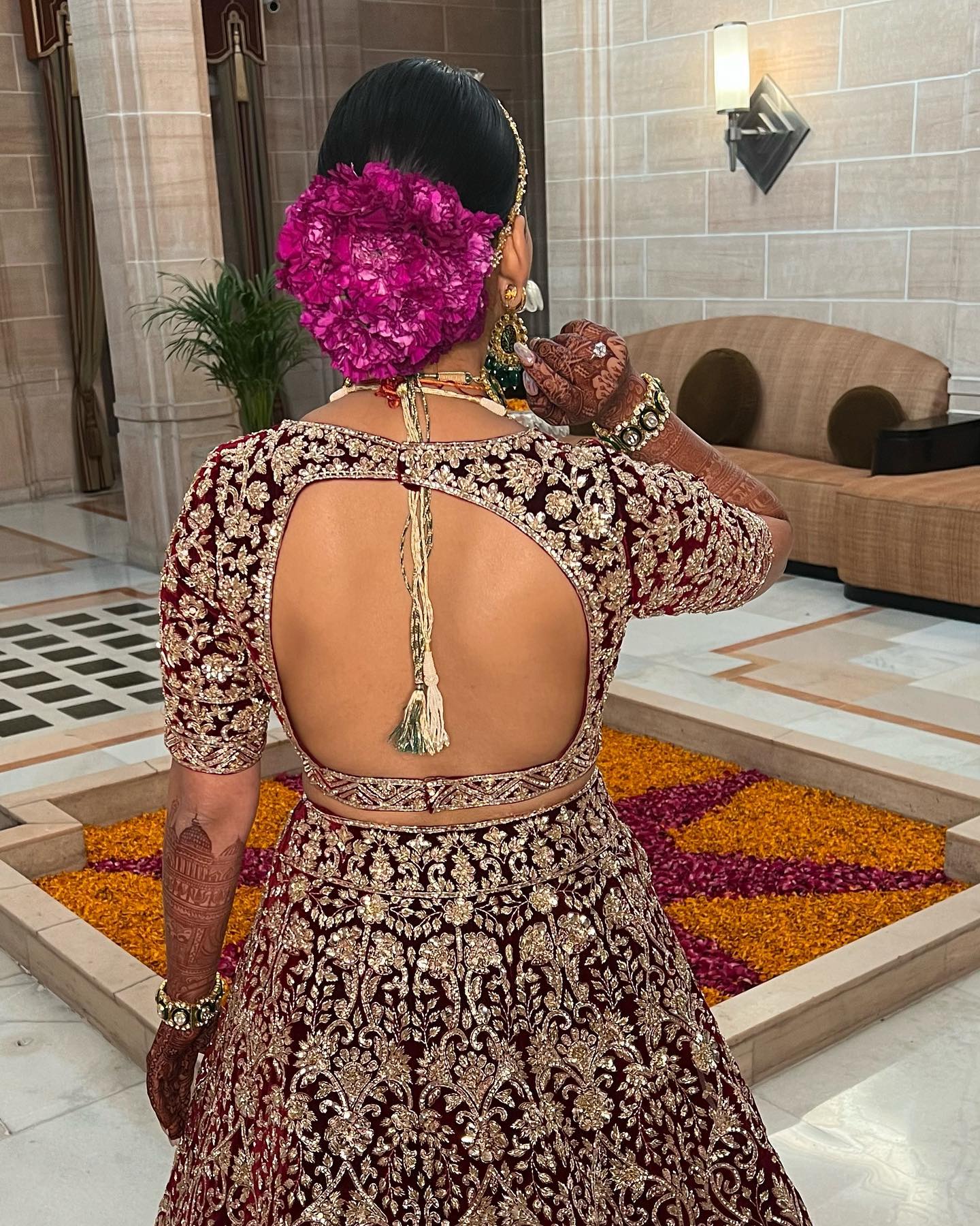 40+ Blouse Back Neck Designs You Have to Check Out this Indian Wedding ...