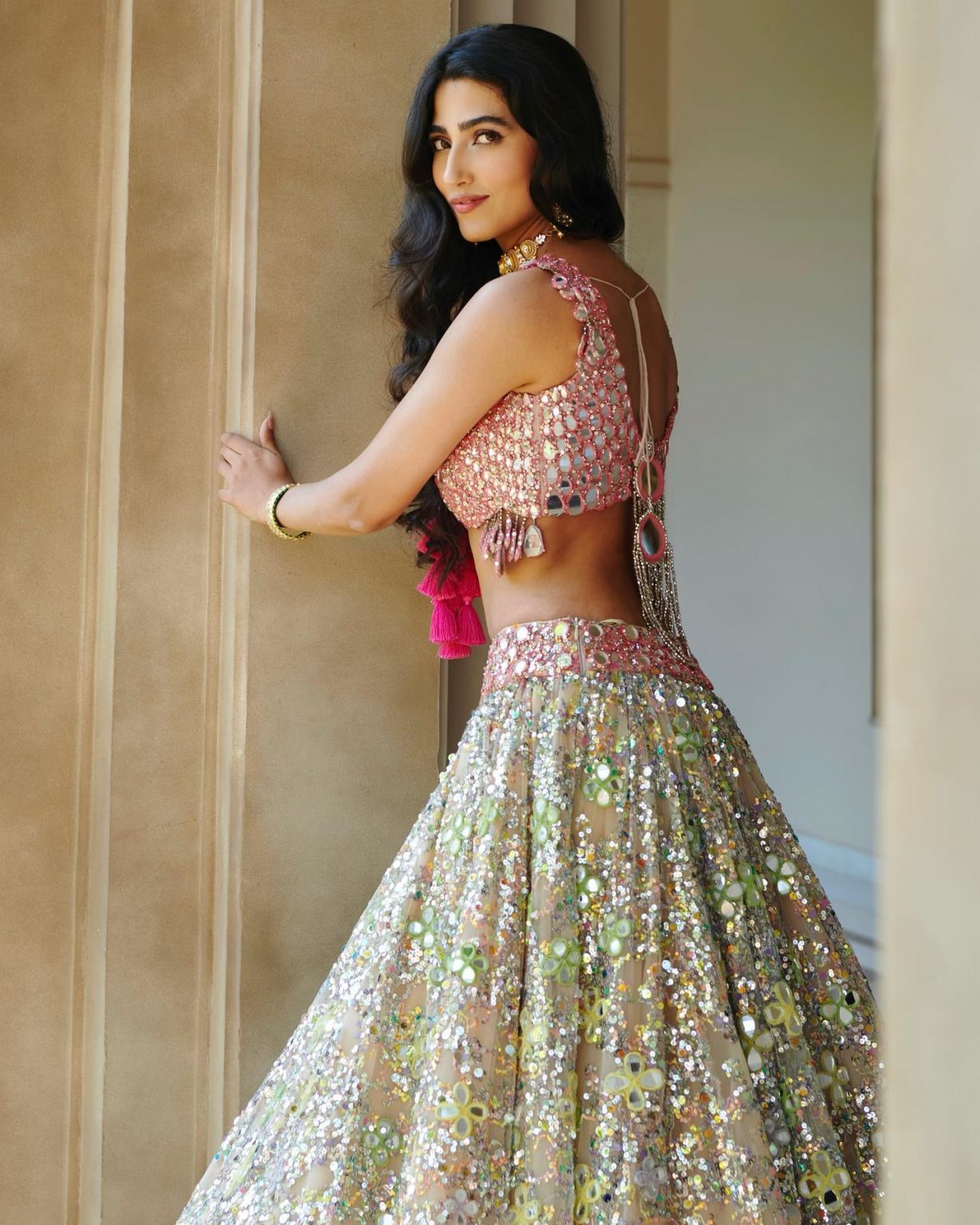 40+ Blouse Back Neck Designs You Have to Check Out this Indian Wedding ...