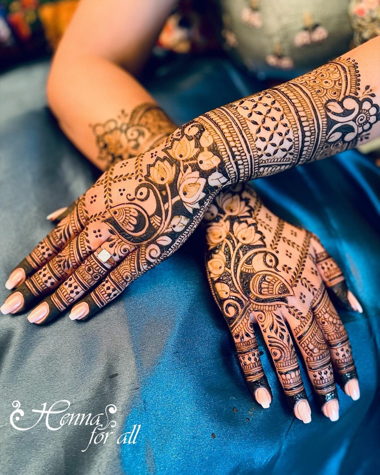 10+ Festive Mehendi Designs for Diwali 2024 | Bridal Mehendi and Makeup ...