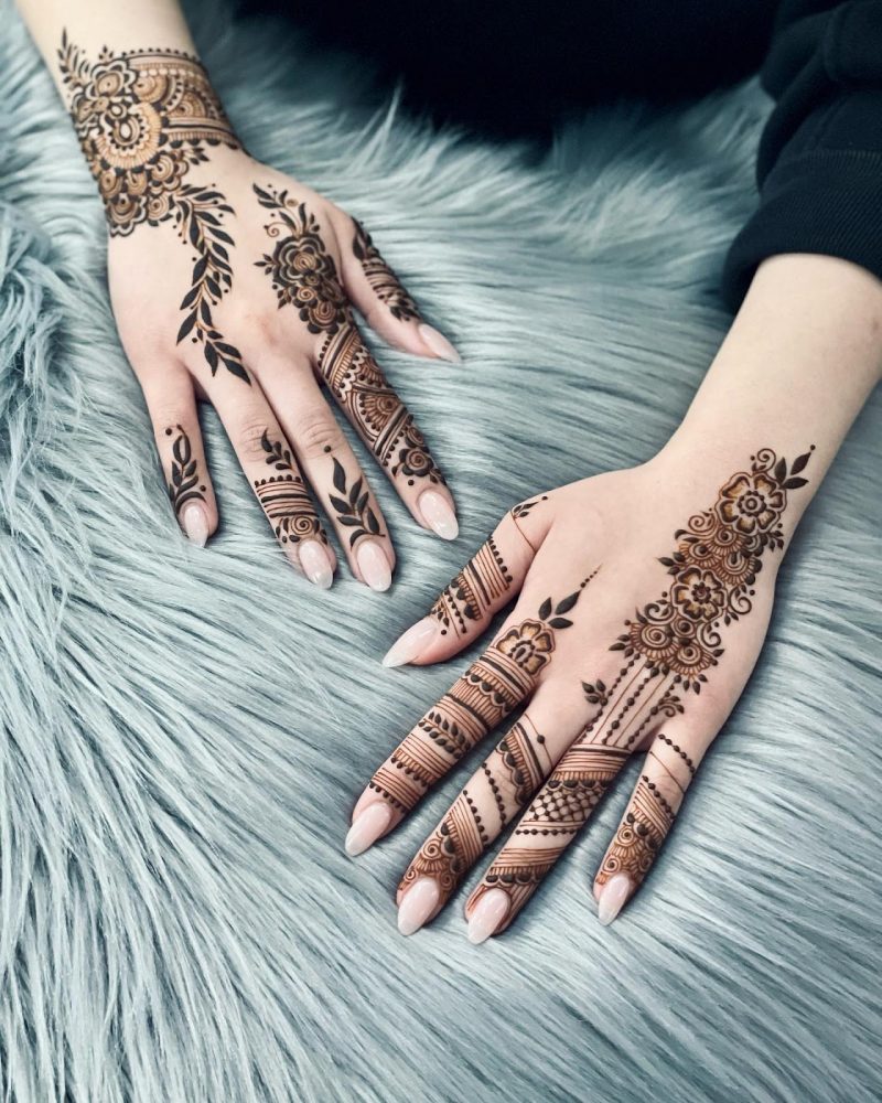 10+ Festive Mehendi Designs for Diwali 2025 | Bridal Mehendi and Makeup ...