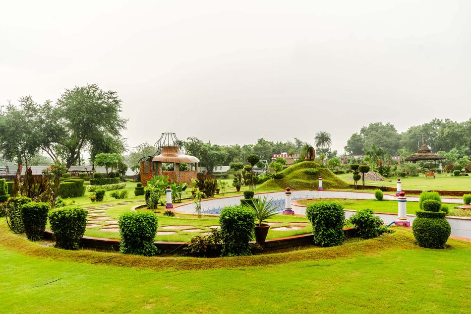 Jinga Lala Theme Park Baliawas, Gurugram | Wedding Lawn | WeddingZ.in