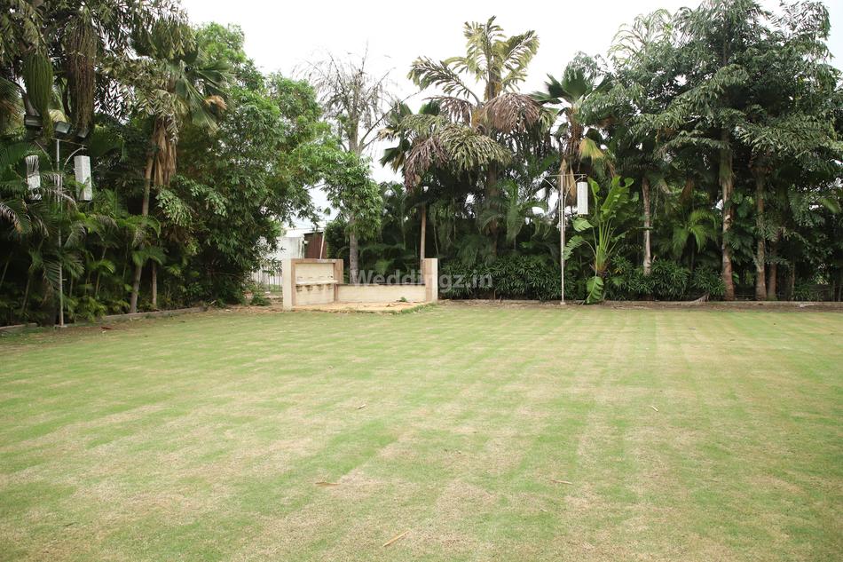 HL Patel Party Plot Vasna Road, Baroda | Banquet Hall | Wedding Lawn ...