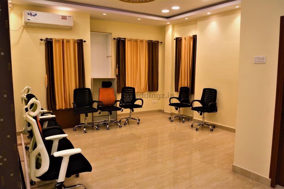 Parampara Ceremonial Hall Gariahat, Kolkata | Banquet Hall | WeddingZ.in