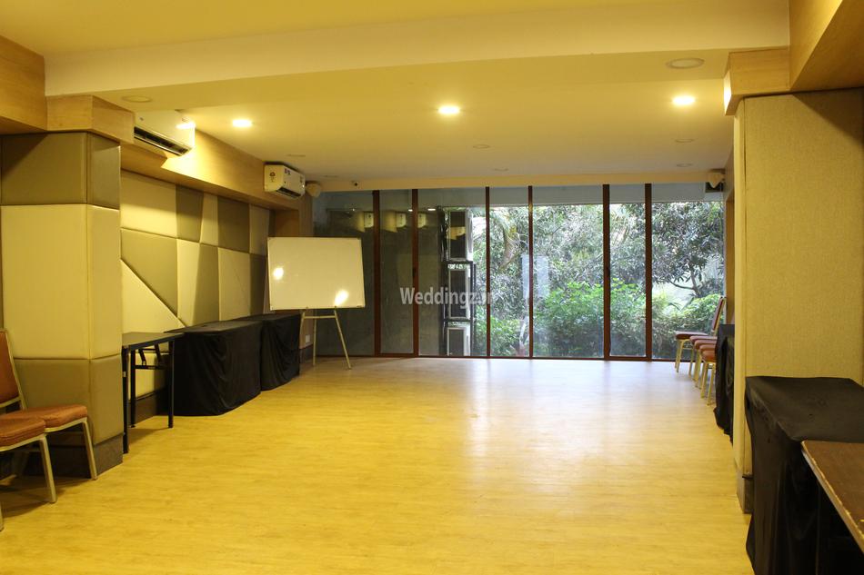 The Silverador Resort Club Bhayander West, Mumbai | Banquet Hall ...