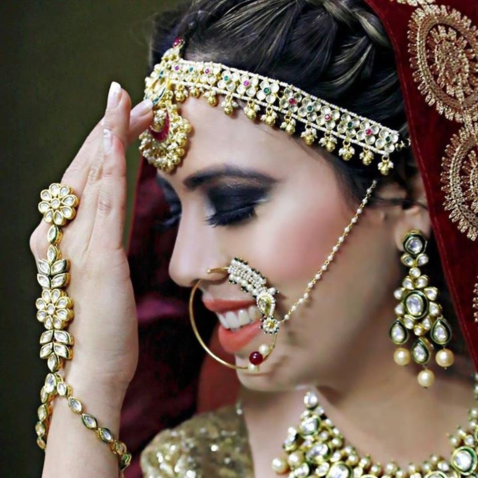Kokil Kapoor Makeovers, Bridal Makeup Artist in Delhi | WeddingZ