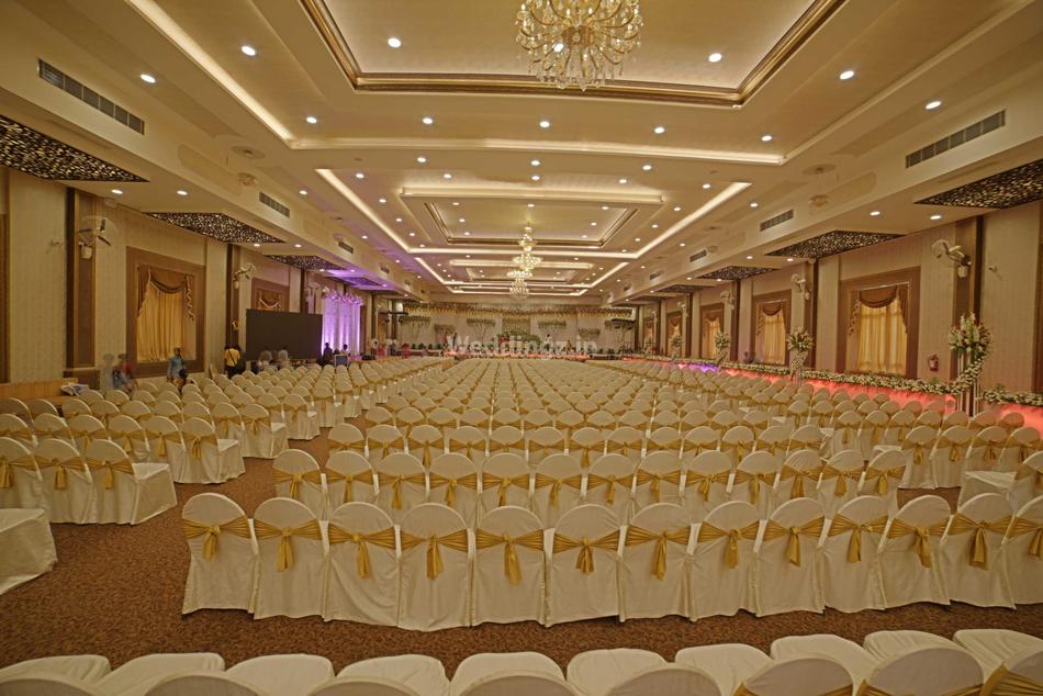 The Grand Castle Palace Grounds, Bangalore | Banquet Hall | WeddingZ.in