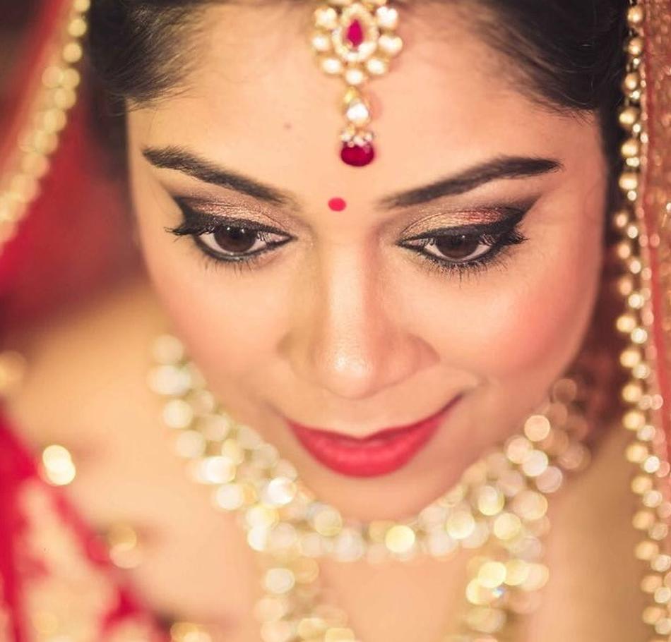 Ayushi Tayal Makeup Artist, Bridal Makeup Artist in Delhi | WeddingZ