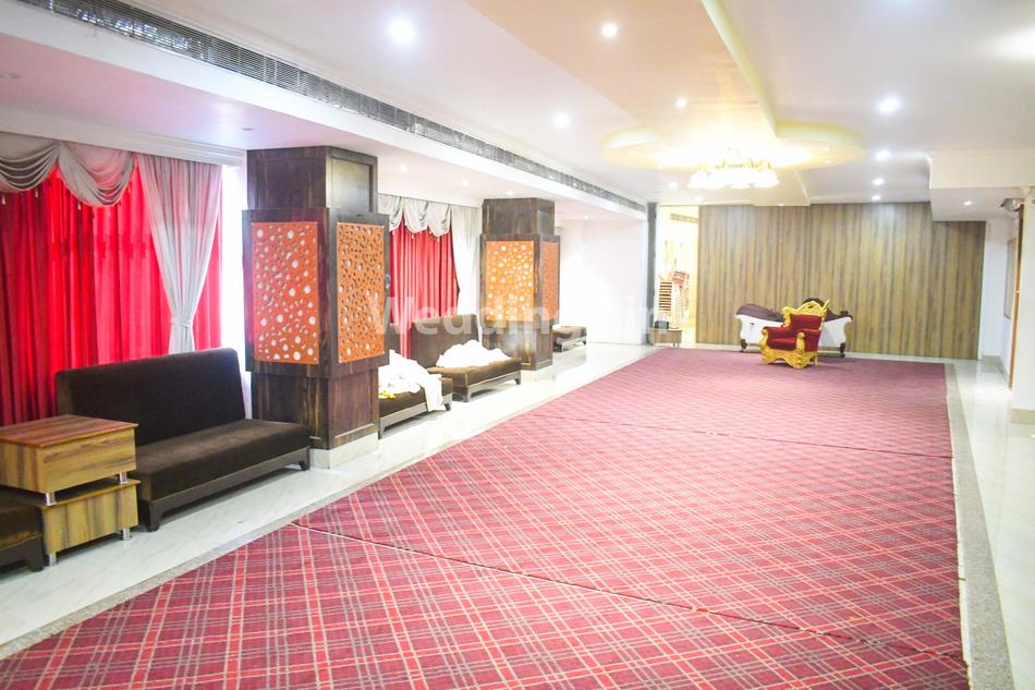 Hotel Parnil Palace Zoo Road, Guwahati | Banquet Hall | Wedding Hotel ...