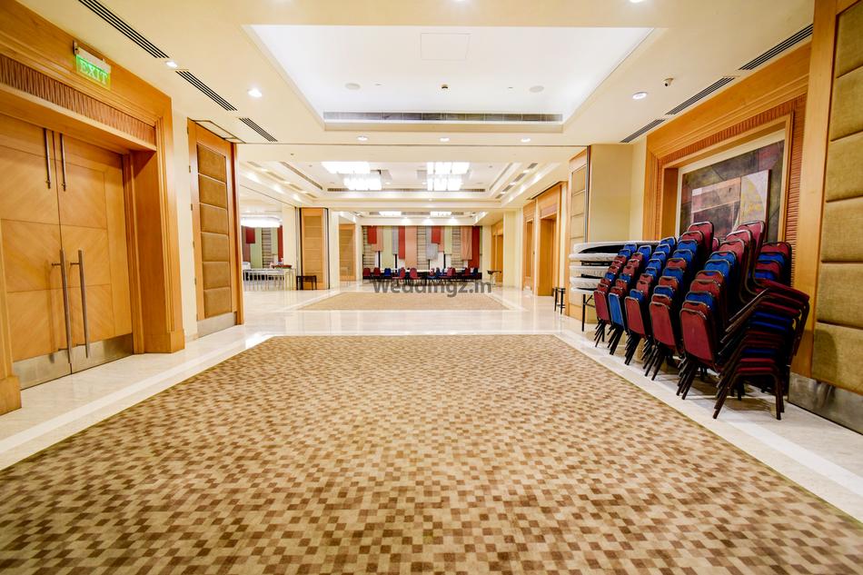 Radisson Blu Sector 18, Noida | Banquet Hall | 5 Star Wedding Hotel ...