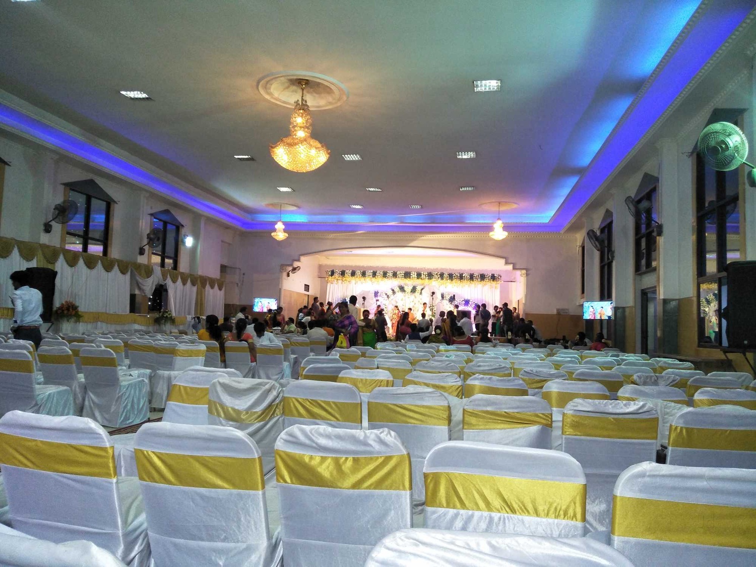 Sri Lakshmi Venkateshwara Kalyana Mantapa Yeshwanthpur, Bangalore ...
