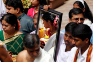 Wedding Reflection Photography Tips | Wedding Refelection Photography ...