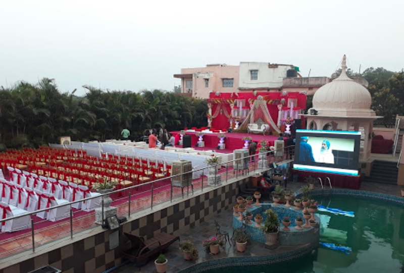 The Royal Retreat Morabadi, Ranchi | Banquet Hall | Wedding Lawn ...