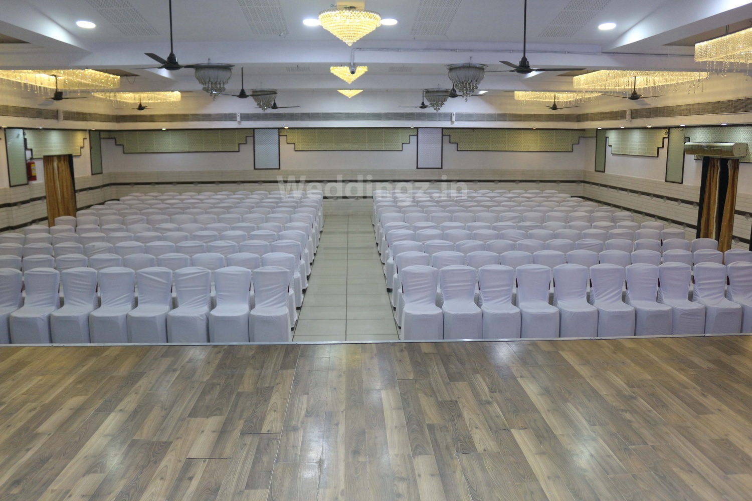 Thakur Hall Dombivli, Mumbai | Banquet Hall | WeddingZ.in