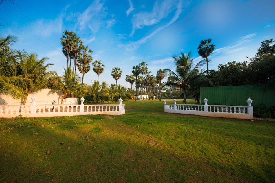 Flag's Avant Garde, Marve Beach Malad West, Mumbai | Wedding Lawn ...