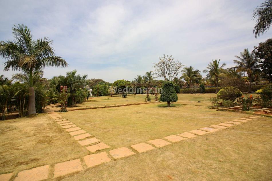 Heera Farm Yelahanka, Bangalore | Banquet Hall | Wedding Lawn | WeddingZ.in