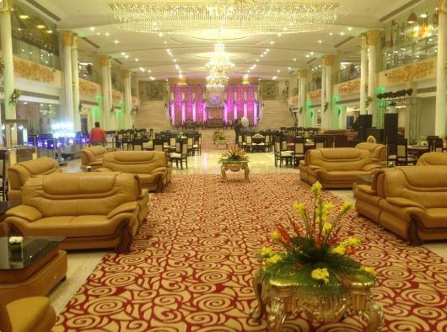 Pearl Grand Galaxy (Surajmal Vihar) Shahdara, Delhi | Banquet Hall ...