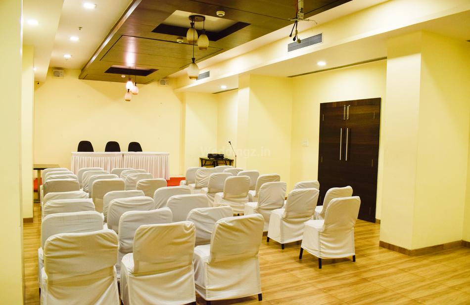 Dhuri Resort Vasai, Mumbai | Banquet Hall | Wedding Lawn | WeddingZ.in