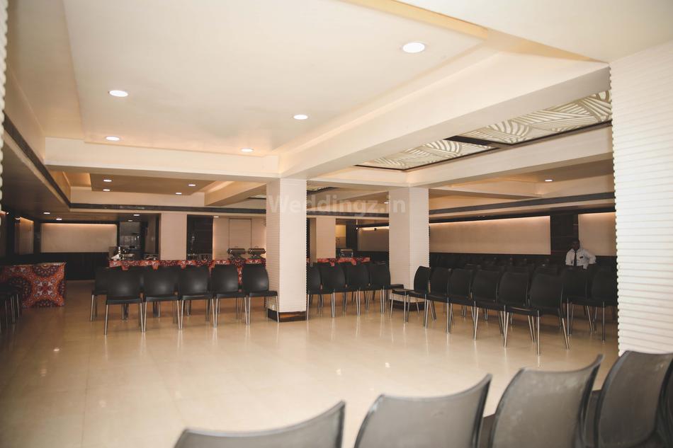 Hotel Rajhans Regent Habib Ganj, Bhopal | Banquet Hall | Wedding Hotel ...